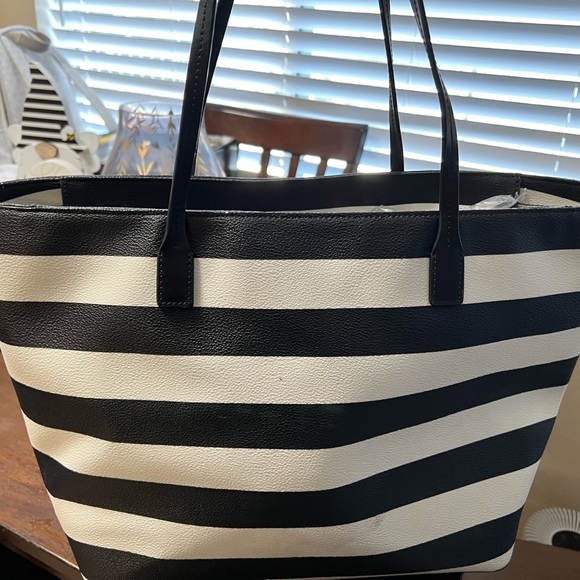 kate spade | Bags | Kate Spade Black And White Striped Tote Style Bag ...